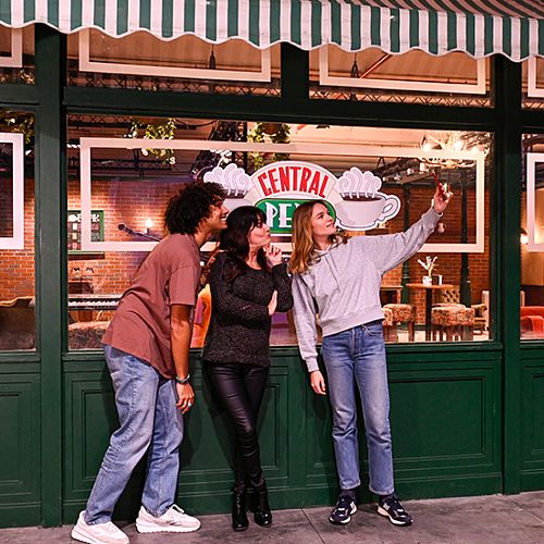 The Friends™ Experience to open at Excel London